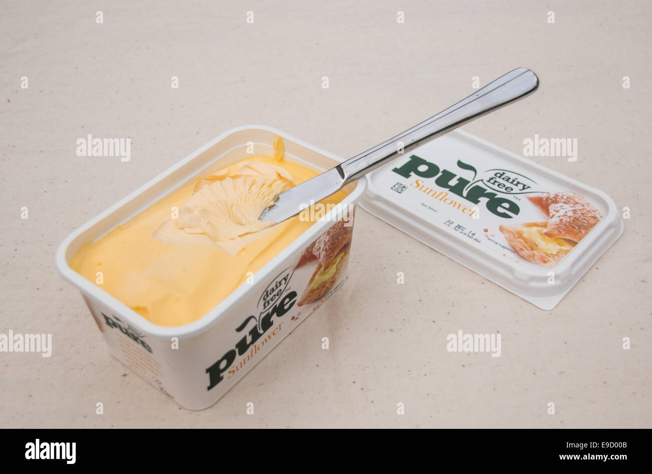 Pure spread hi-res stock photography and images - Alamy