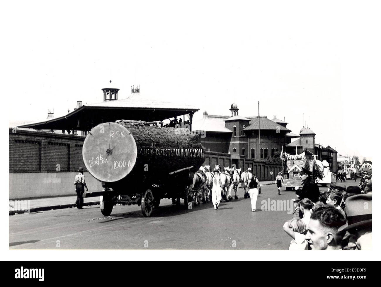 Economy march Cut Out Stock Images & Pictures - Alamy