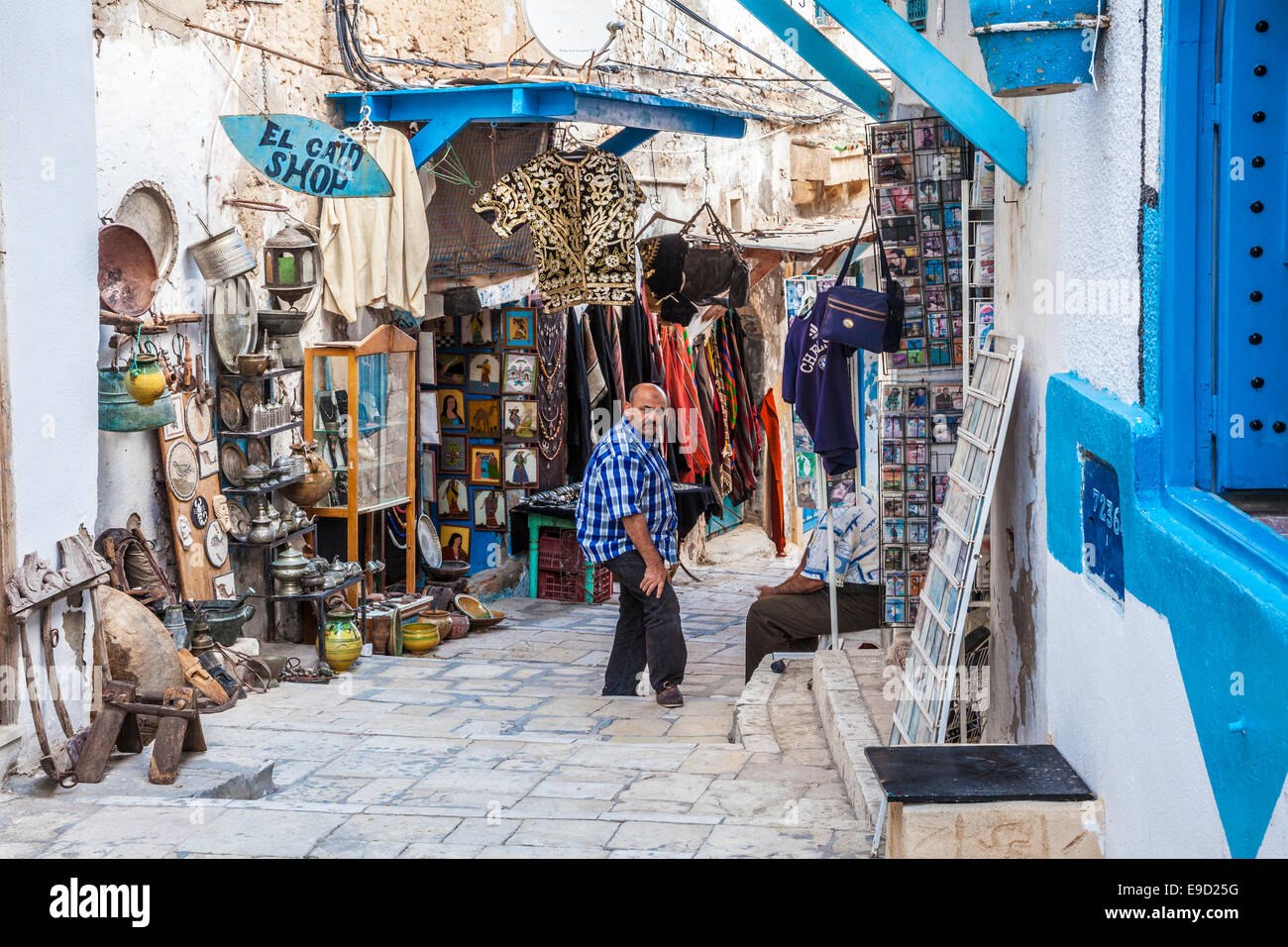 Medina souk sousse tunisia sousse hi-res stock photography and images ...