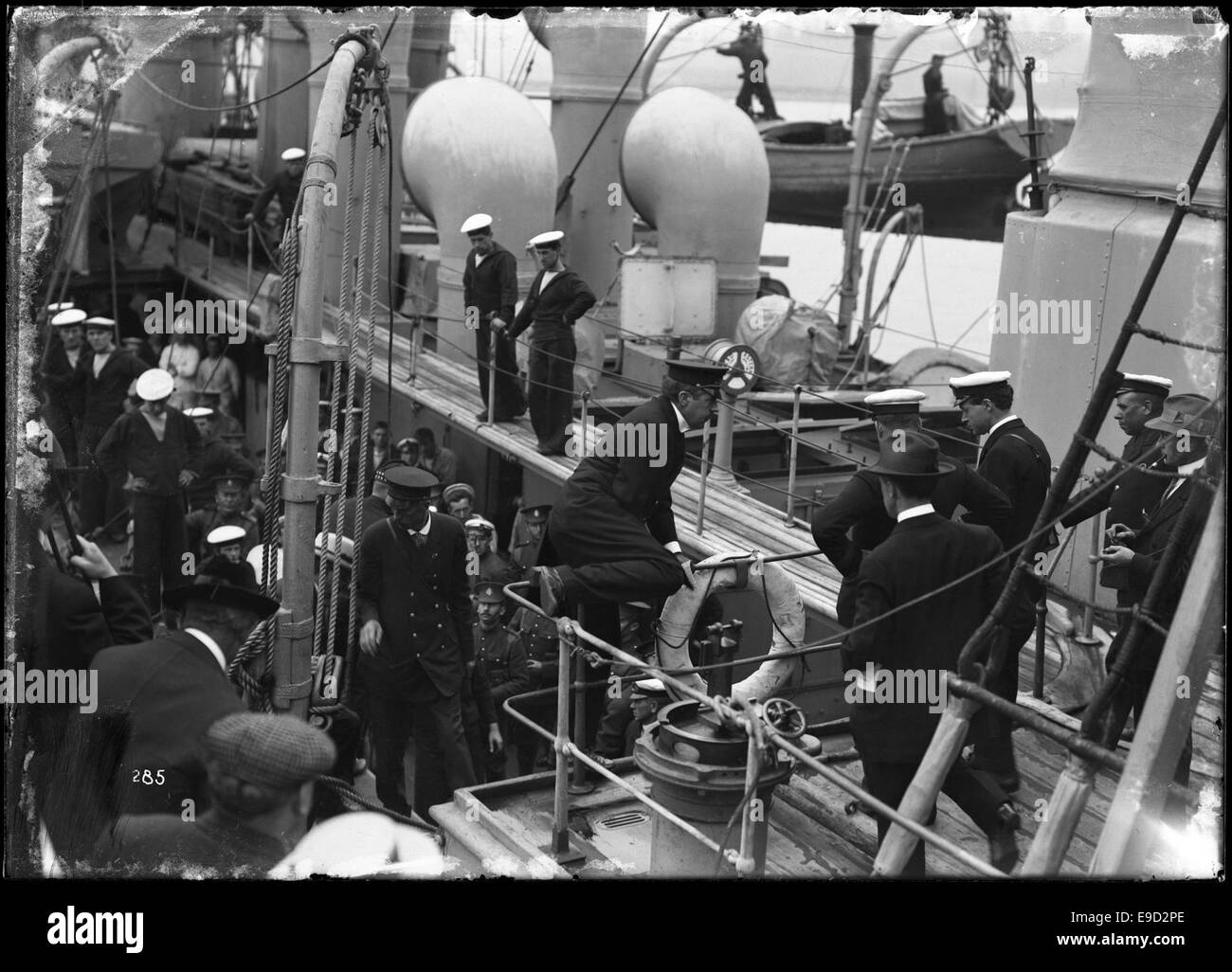 This photograph depicts the Komagata Maru incident, a significant event ...