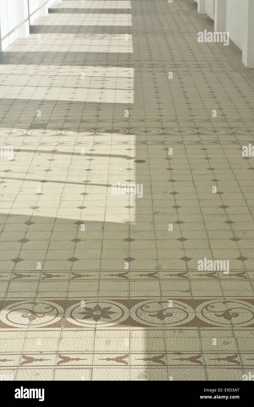 Tile flooring hi-res stock photography and images - Alamy