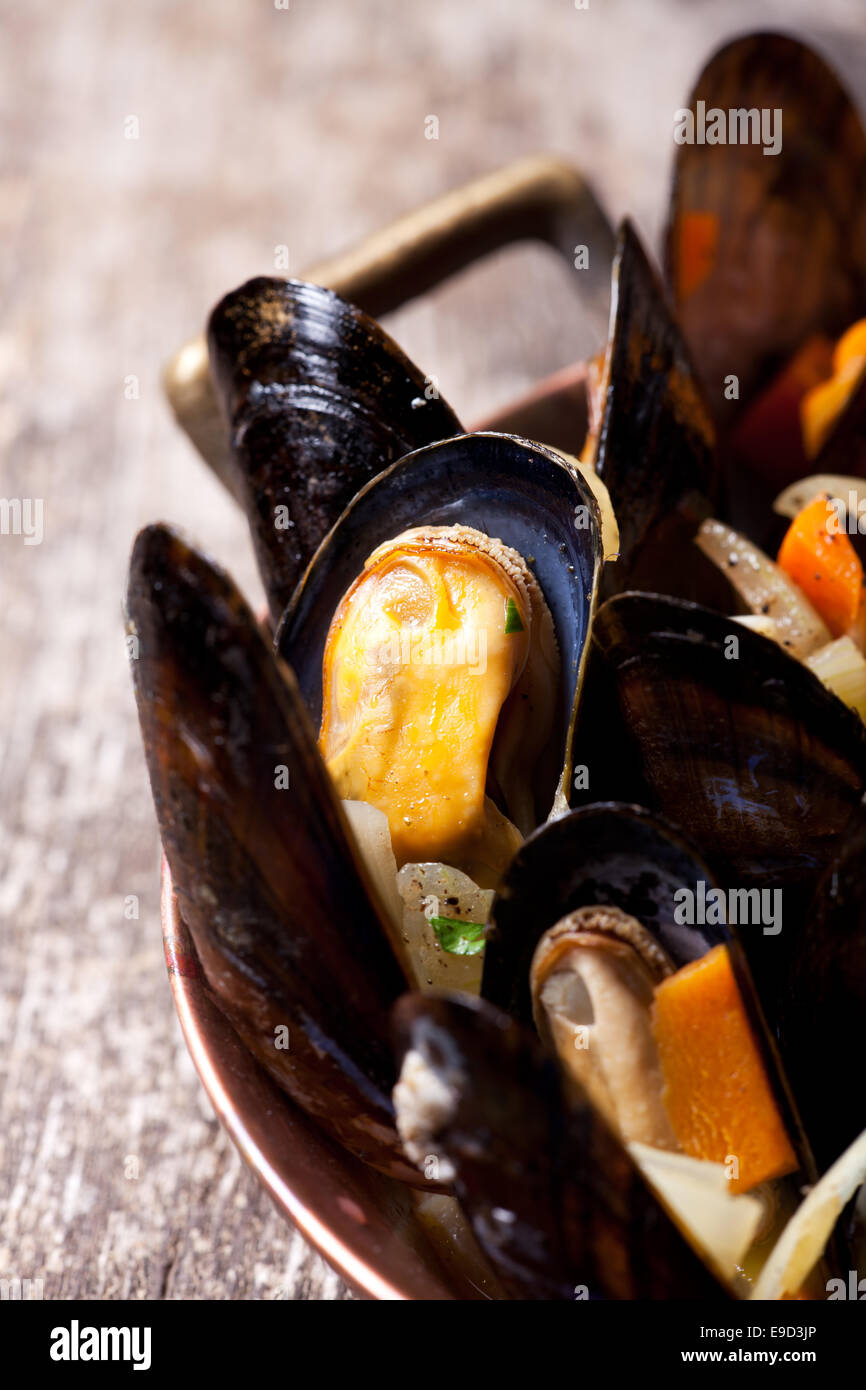 closeup of cooked mussels Stock Photo - Alamy