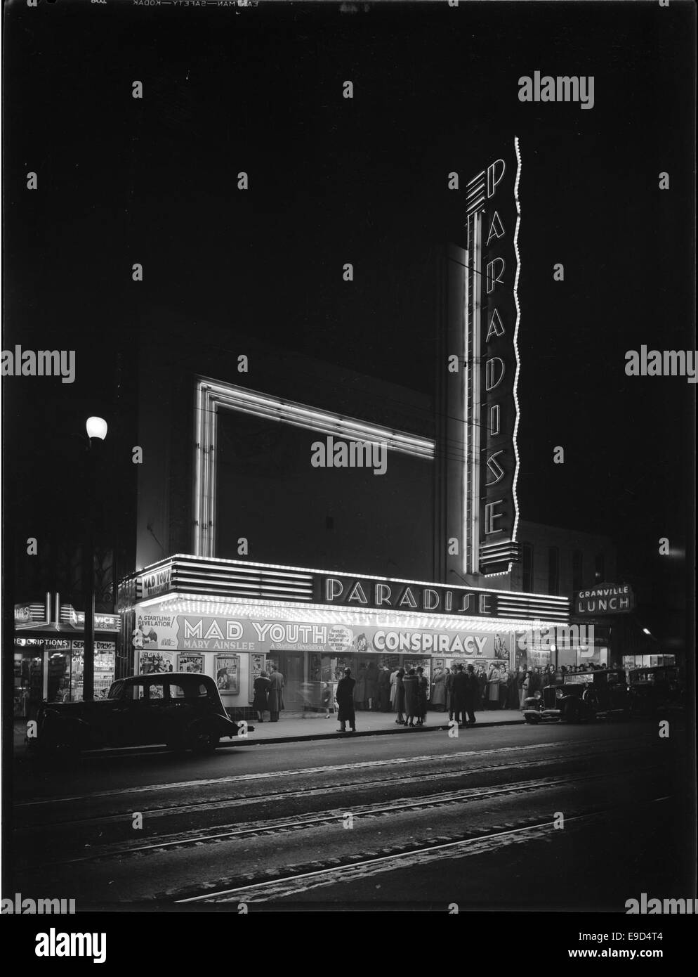 Paradise theaters hi-res stock photography and images - Alamy
