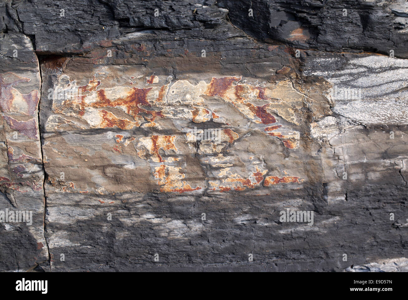 Slate rock cliff hi-res stock photography and images - Alamy