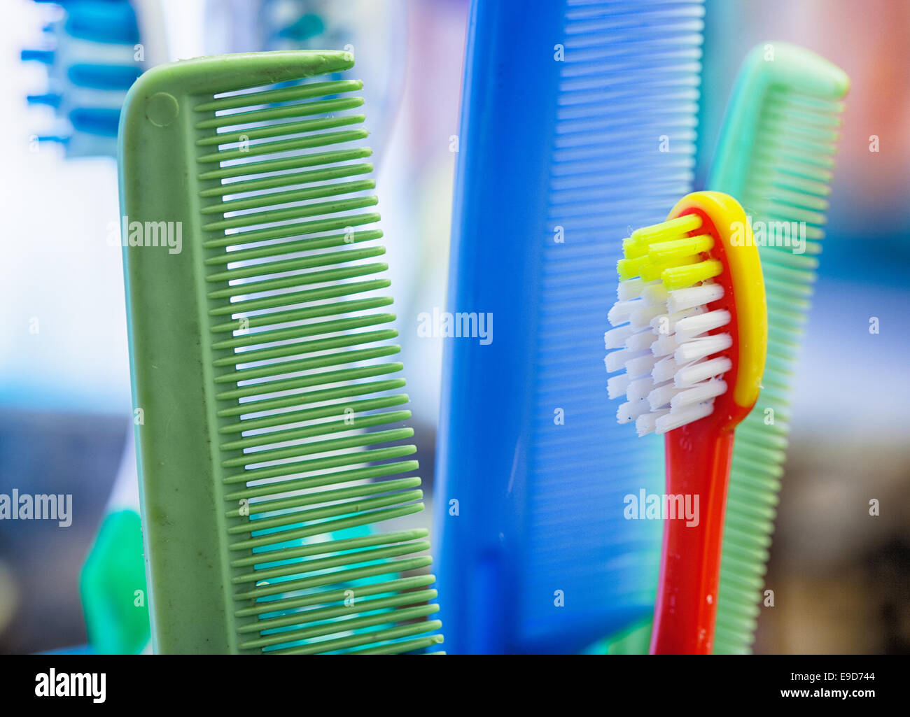 Teeth colors hi-res stock photography and images - Alamy