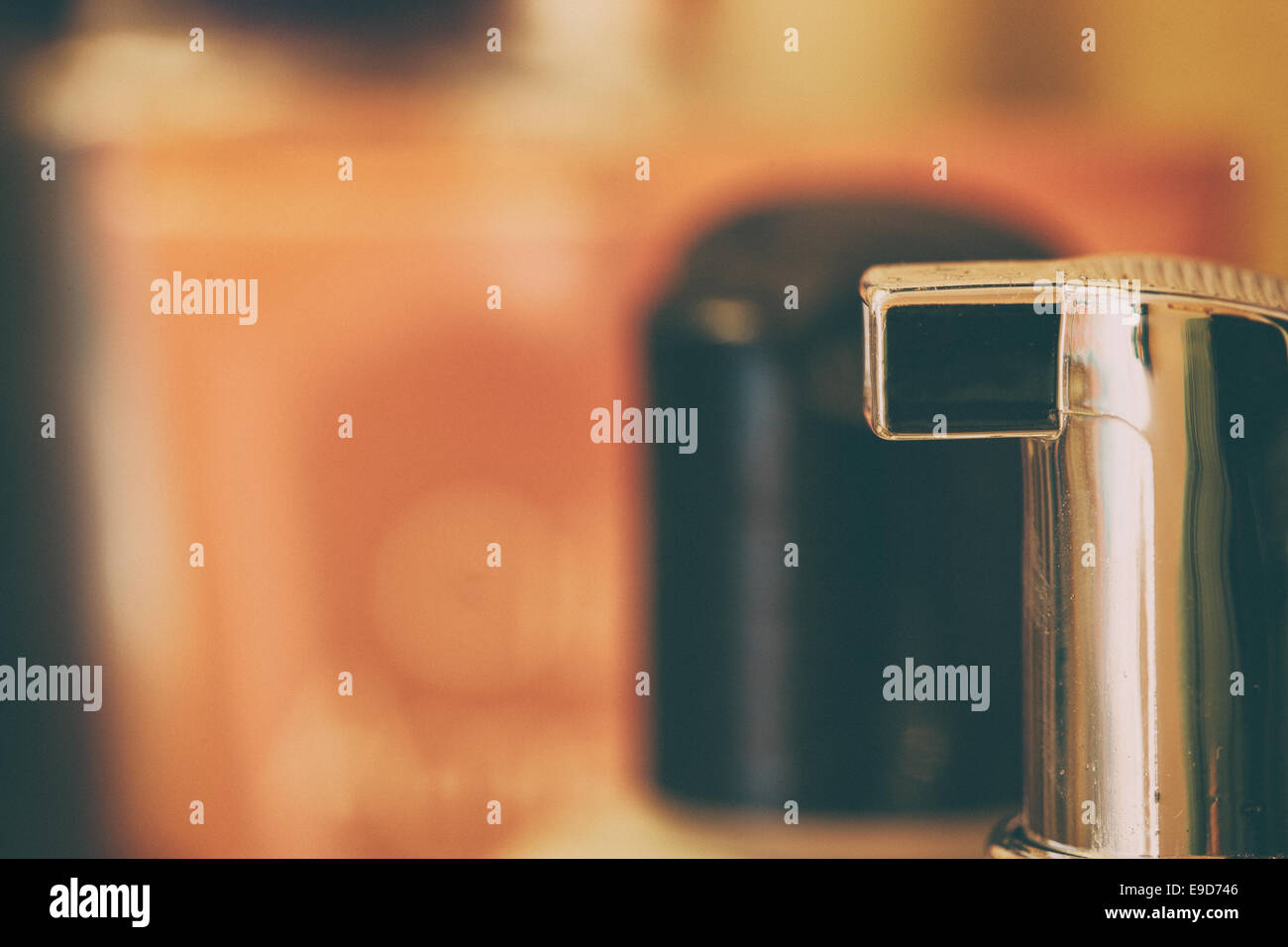 Silver dispenser hi-res stock photography and images - Alamy