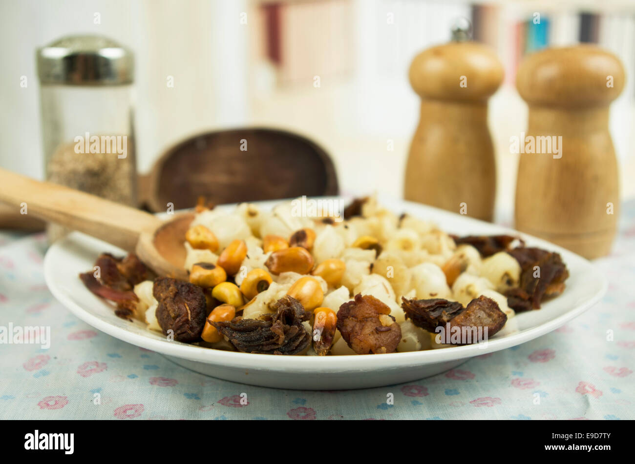 hominy and toasted corn nuts mote con chicharron traditional ecuadorian ...