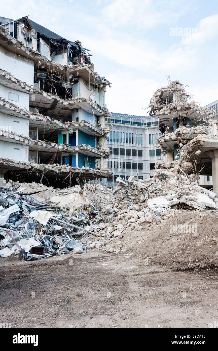 Demolition of old office buildings Stock Photo - Alamy