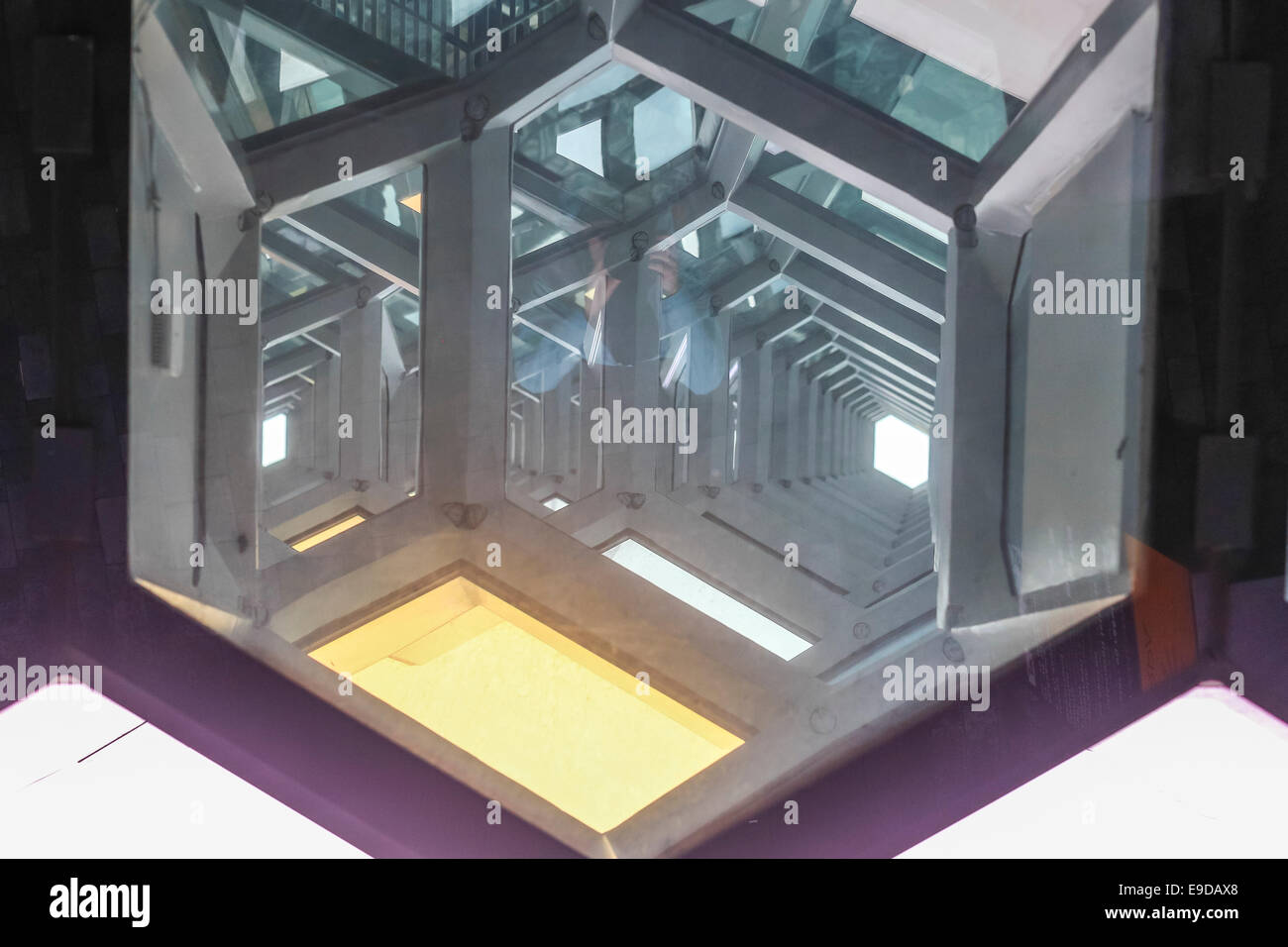 Opera house iceland hi-res stock photography and images - Alamy