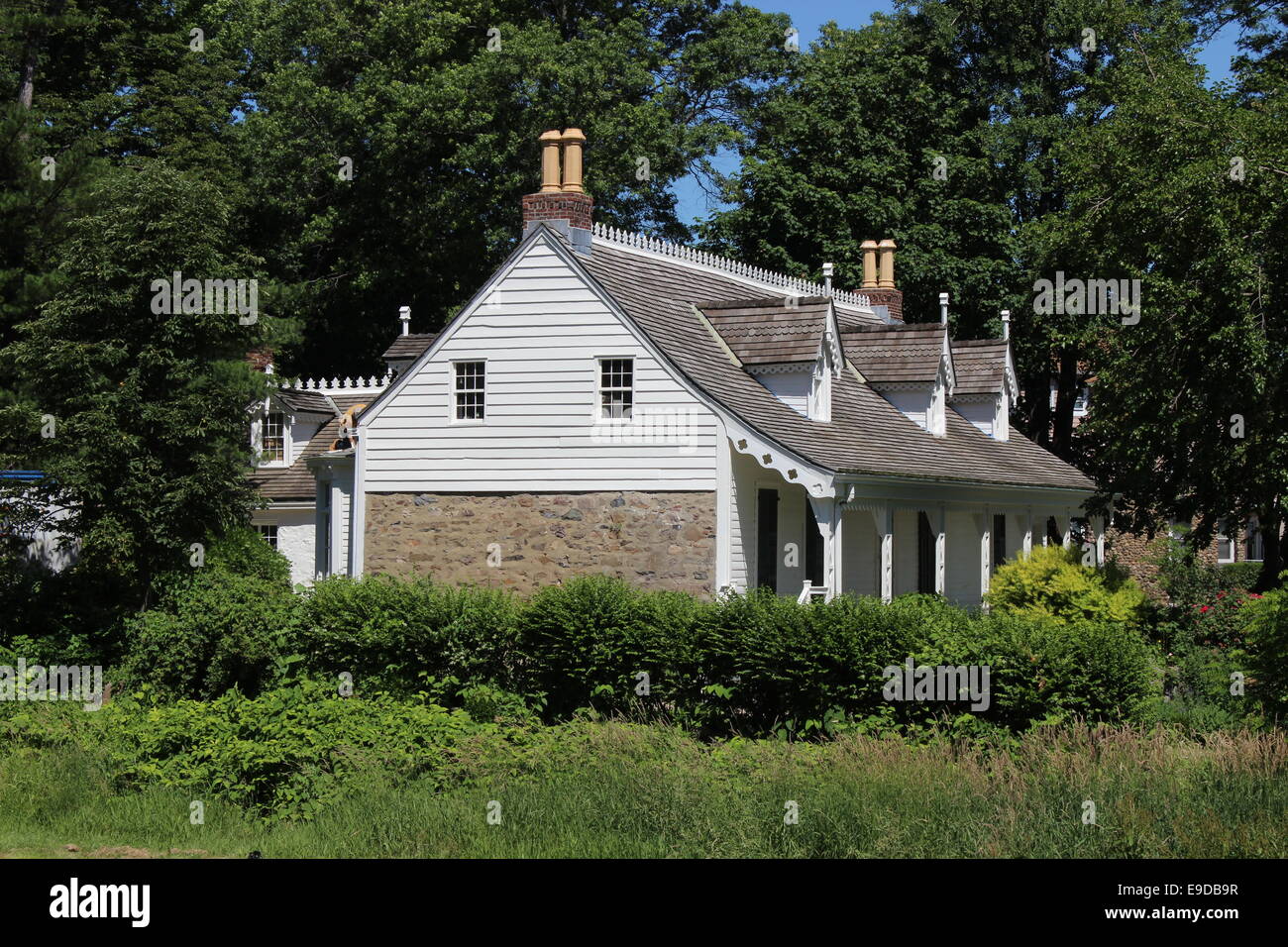 18th century colonial house america hi-res stock photography and images ...