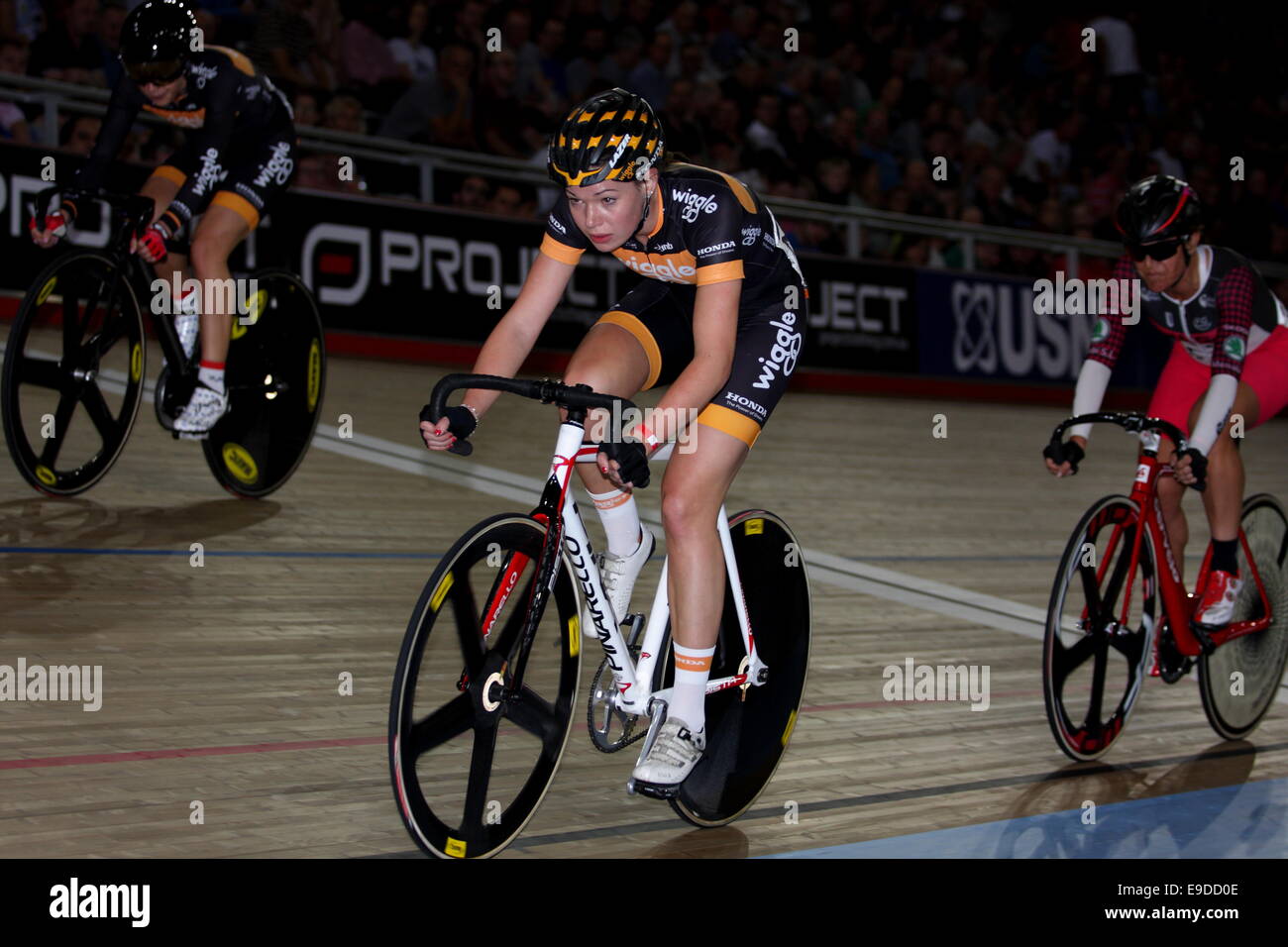 Lee Valley VeloPark, London, UK. 25th October 2014. Revolution Series ...