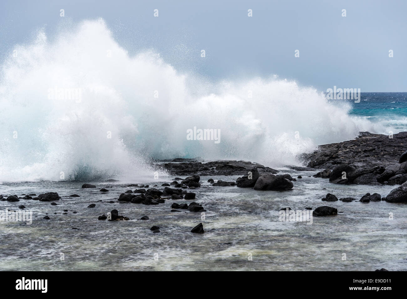 High surf hi-res stock photography and images - Alamy