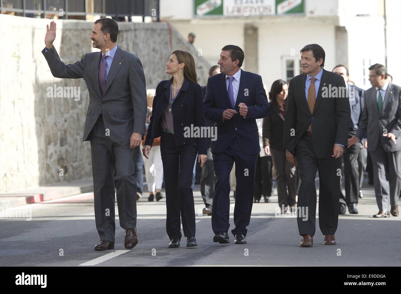 Boal, Spain. 25th Oct, 2014. King Felipe VI of Spain and Queen Letizia ...