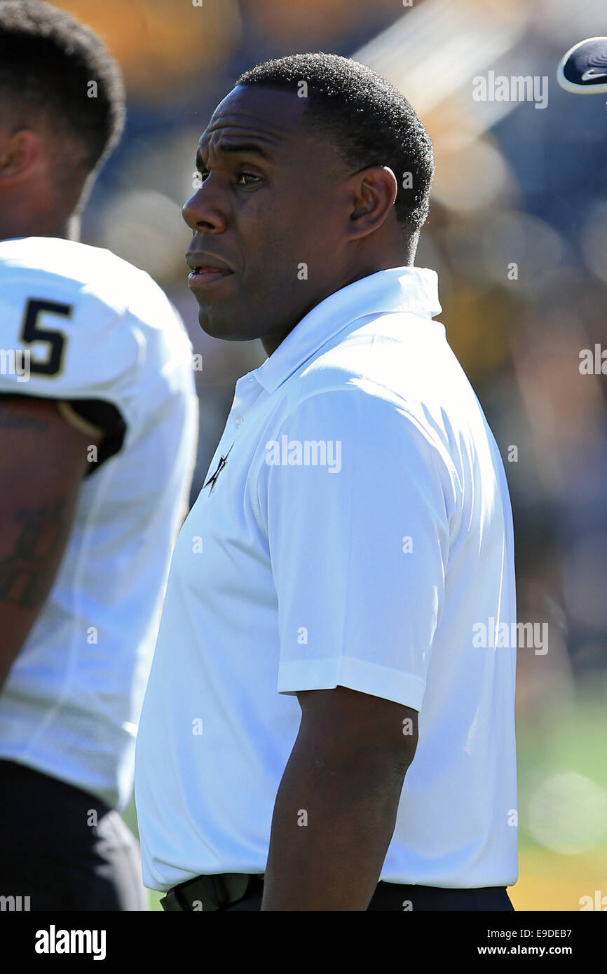 October 25, 2014 Columbia, MO: Vanderbilt Commodores head coach Derek ...
