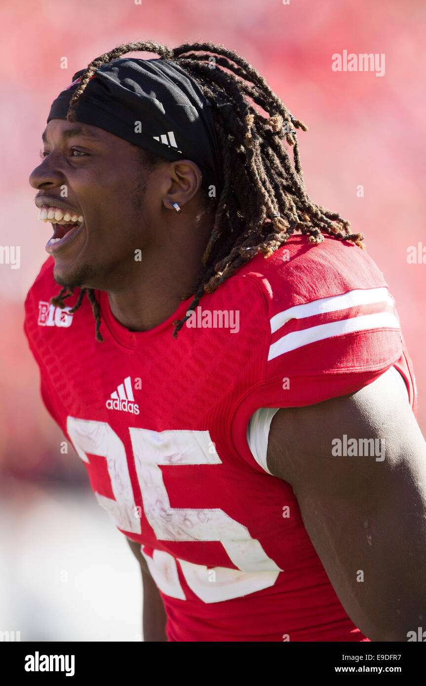 October 25, 2014: Wisconsin Badgers running back Melvin Gordon #25 ...