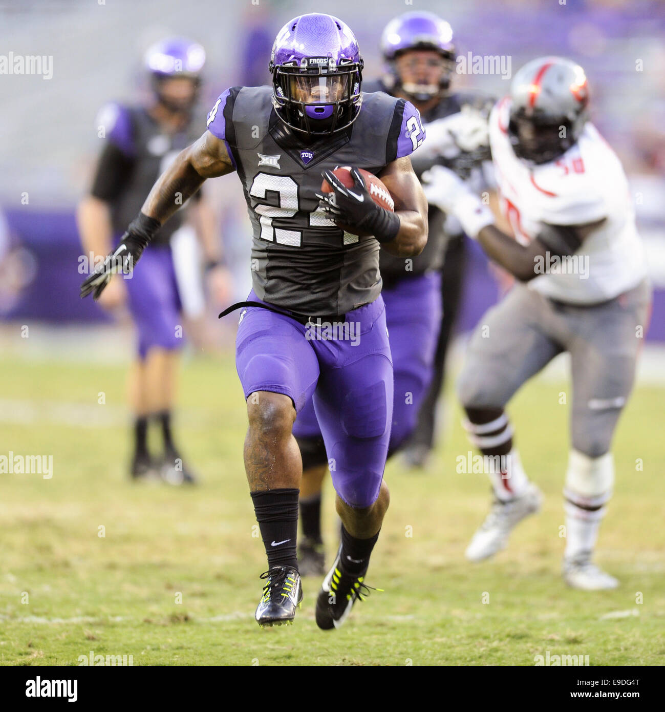 TCU Horned Frogs running back Trevorris Johnson (24) breaks away for a ...