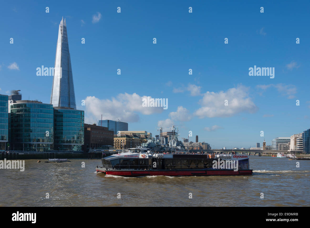 A Citycruises sightseeing boat departs Tower Pier taking tourists for a ...