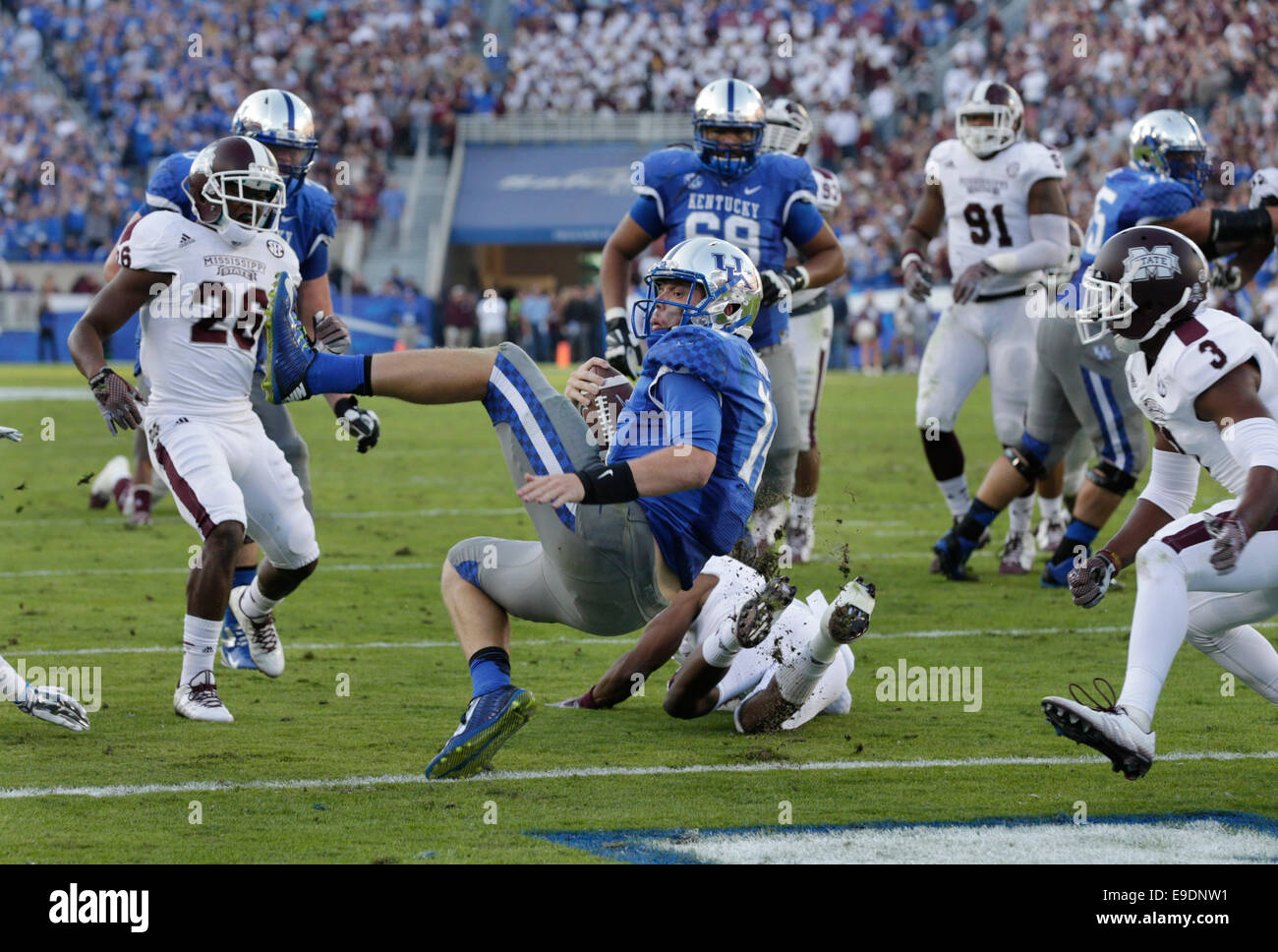 Lexington, Ky, US. 25th Oct, 2014. Kentucky's Patrick Towles (14 ...