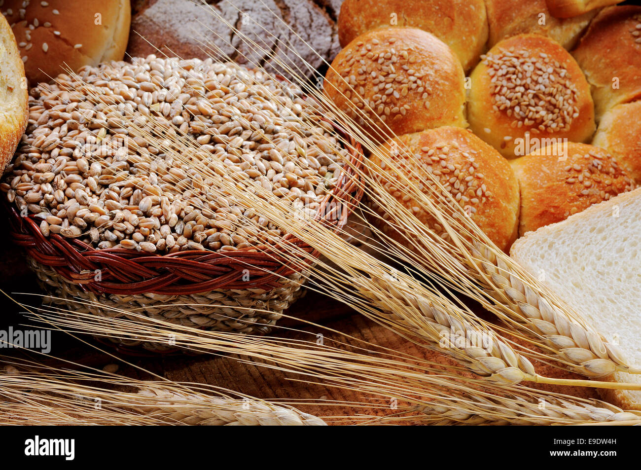 Wheat and wheat ears, ingredients for bread Stock Photo - Alamy