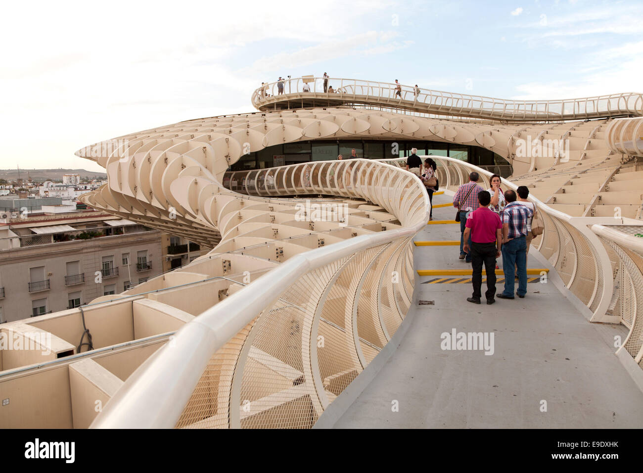 Metropol Parasol wooden structure in Plaza La Encarnación, Seville ...