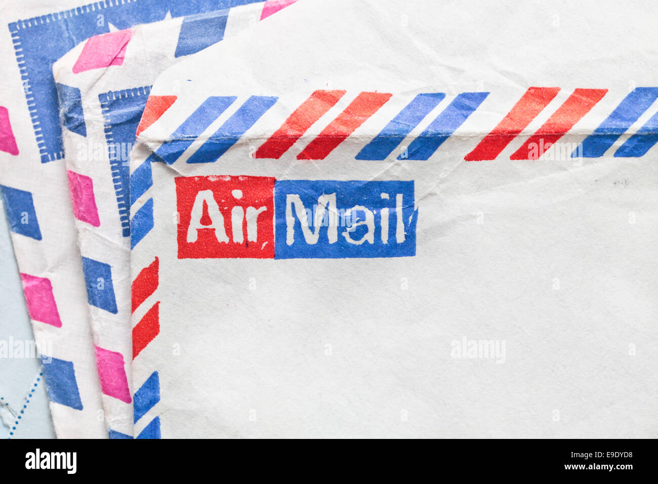 Stack of traditional airmail envelopes Stock Photo - Alamy