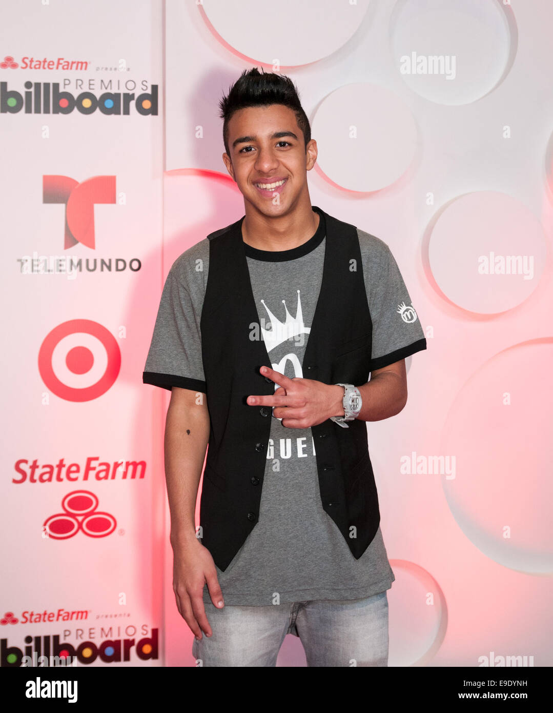 Puerto Rican Reggaeton star Miguelito with American singer-songwriter ...