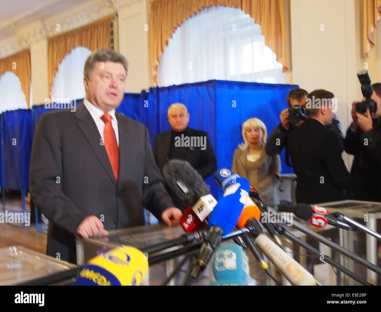 Ukraine. 26th Oct, 2014. Vote of the President of Ukraine Poroshenko ...