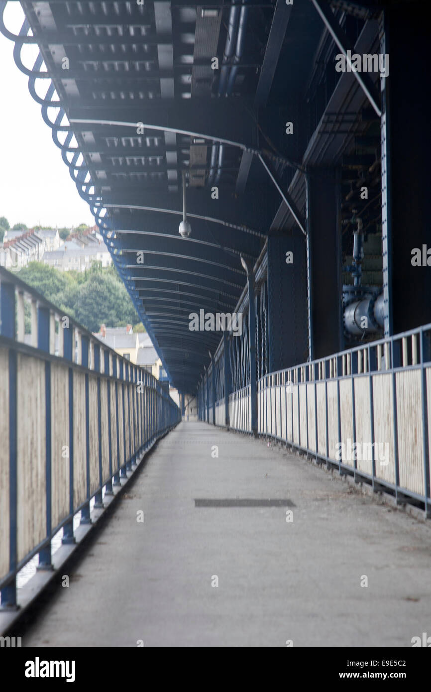 Craigavon Bridge, Derry - Londonderry, Northern Ireland, UK Stock Photo ...