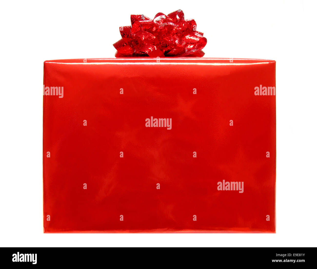 Single red Christmas gift box with bow isolated on white Stock Photo ...