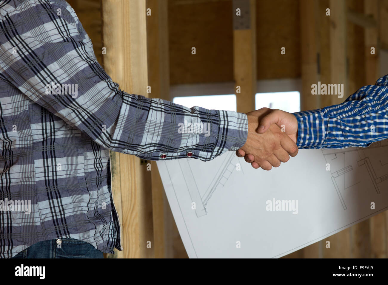 Handshake under hi-res stock photography and images - Alamy