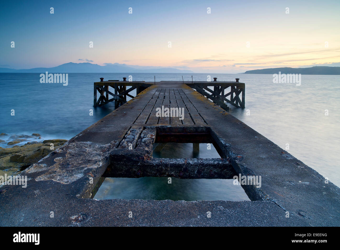 Portencross pier hi-res stock photography and images - Alamy