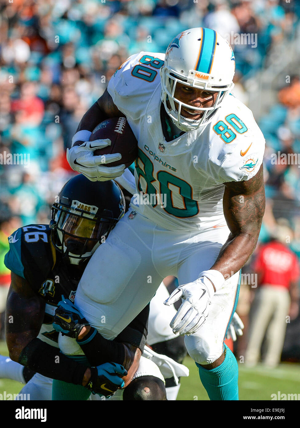 Jacksonville, FL, USA. 26th October, 2014. Miami Dolphins tight end ...