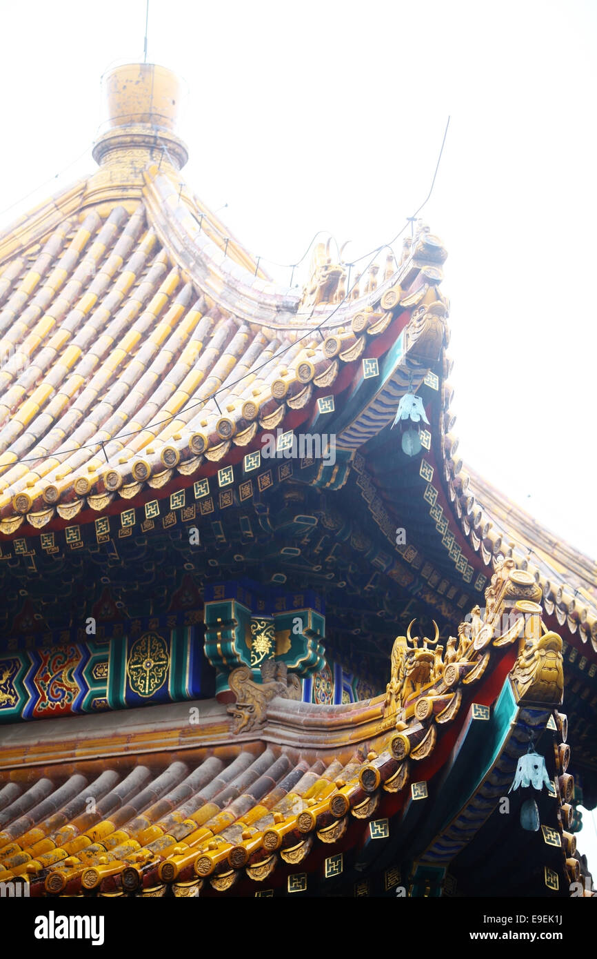 Traditional rooftop design hi-res stock photography and images - Alamy