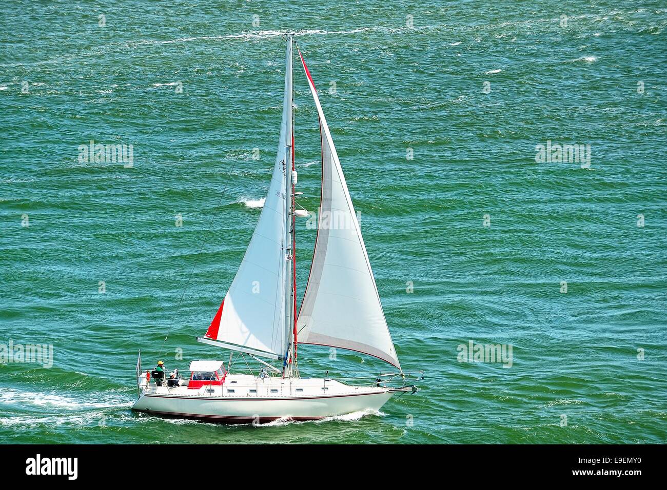 A white sail boat Stock Photo - Alamy