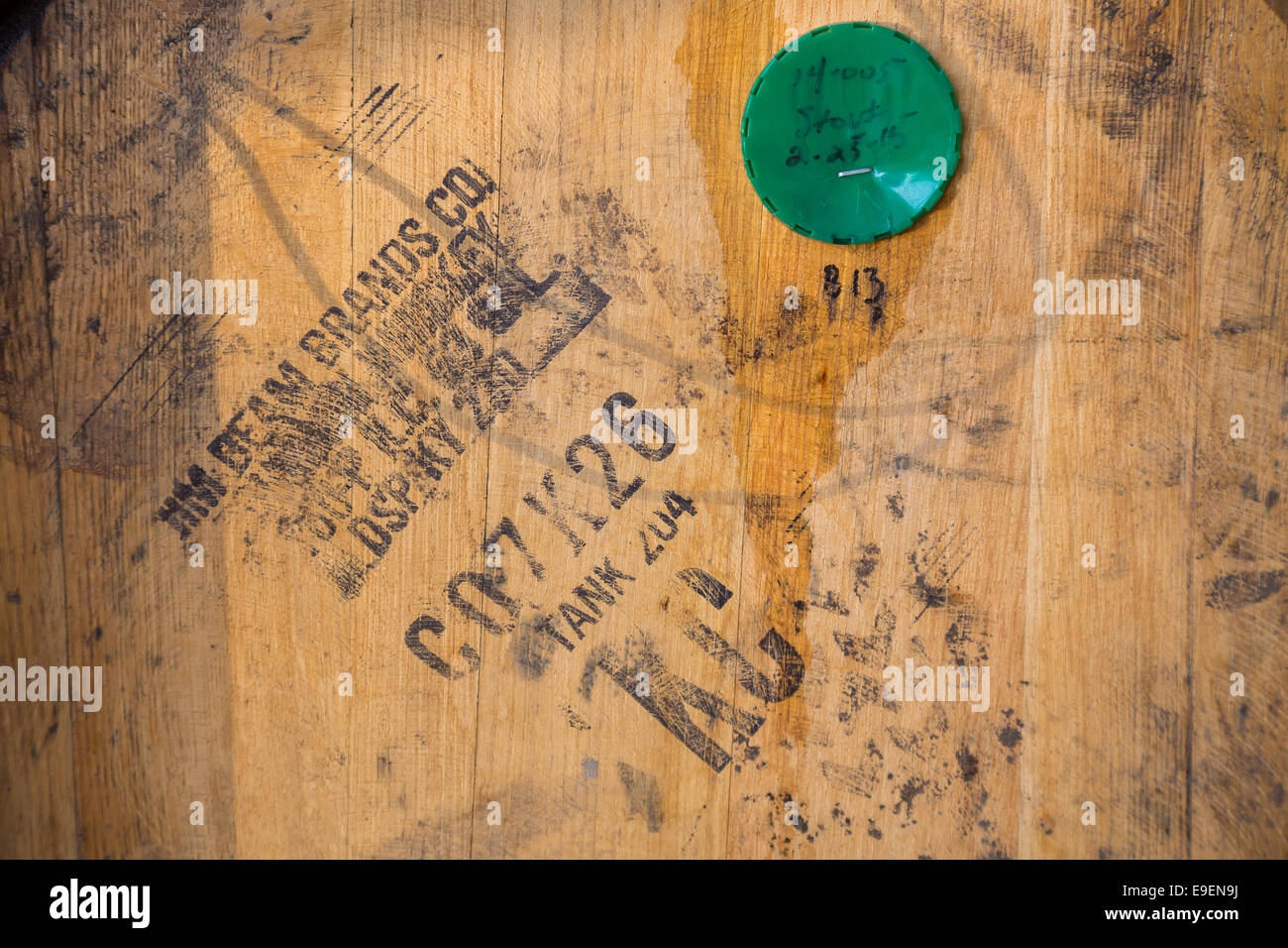 Bourbon barrel aged beer hi-res stock photography and images - Alamy