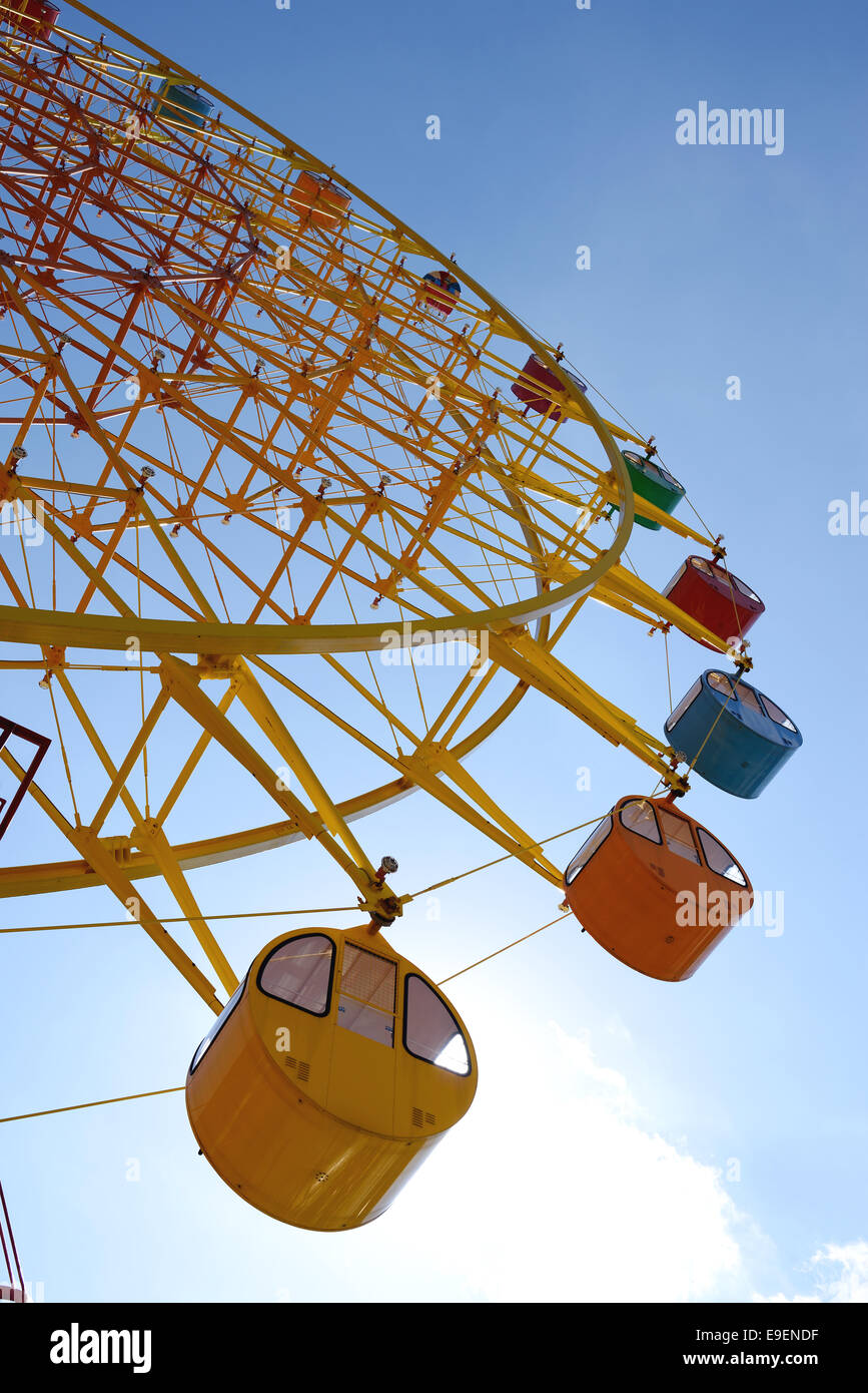 Wheel rotate spokes cloud sky hi-res stock photography and images - Alamy
