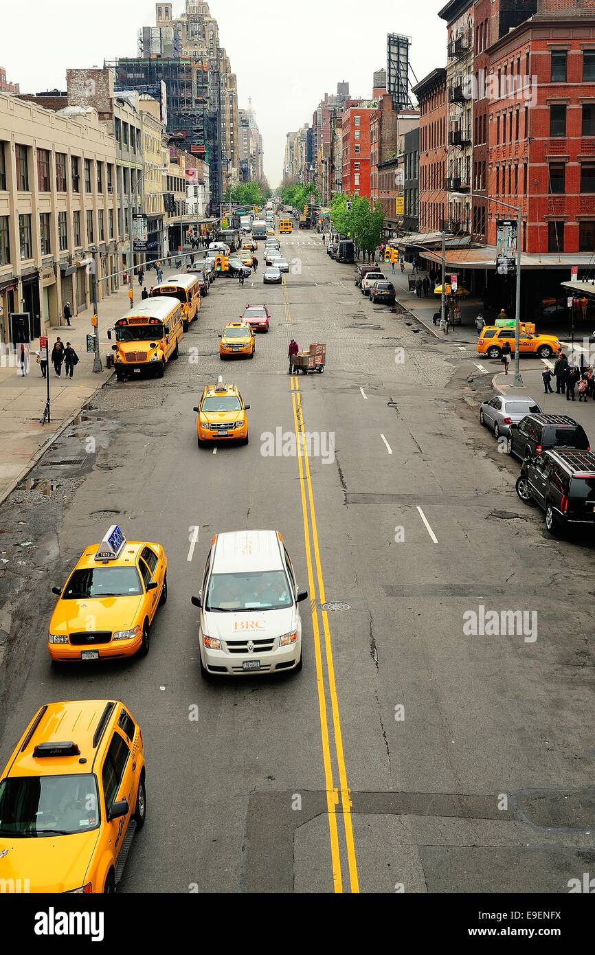 New York street on a cloudy day Stock Photo - Alamy