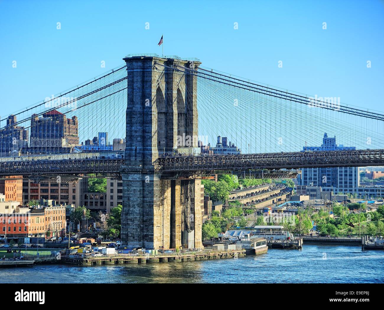 A picture of the Brooklyn bridge on a sunny day Stock Photo - Alamy