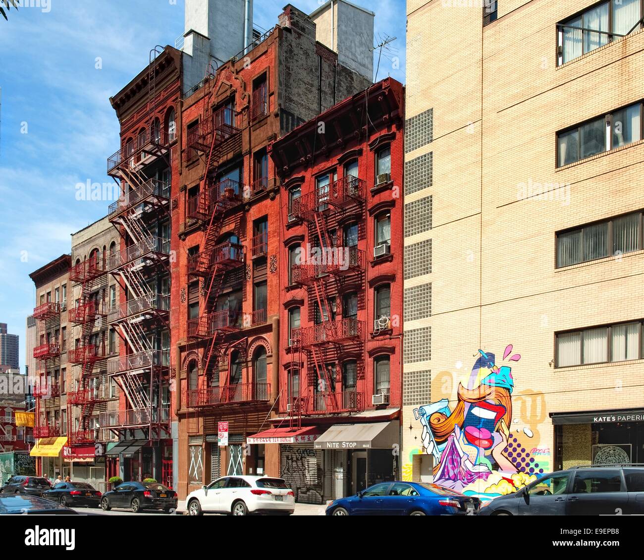 Old brick buildings hi-res stock photography and images - Alamy