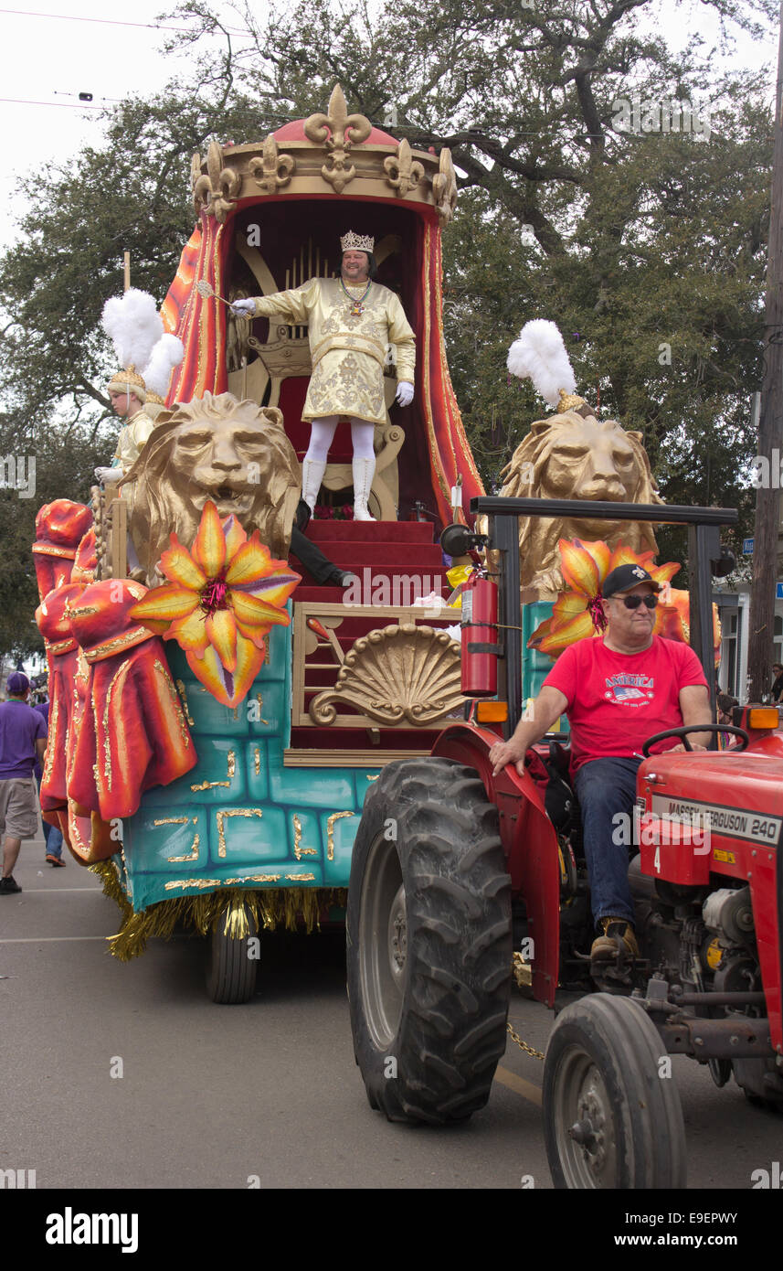 Thoth parade hi-res stock photography and images - Alamy