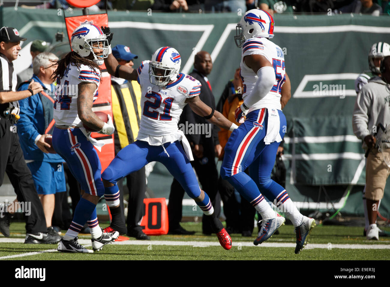 Buffalo bills stephon gilmore hi-res stock photography and images - Alamy