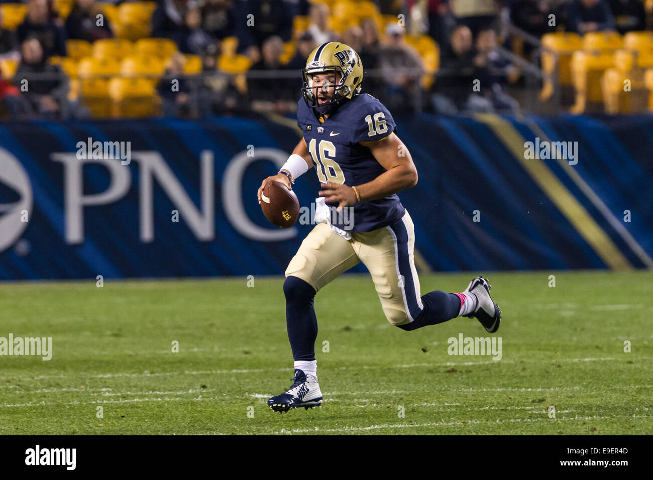 Chad football hi-res stock photography and images - Alamy