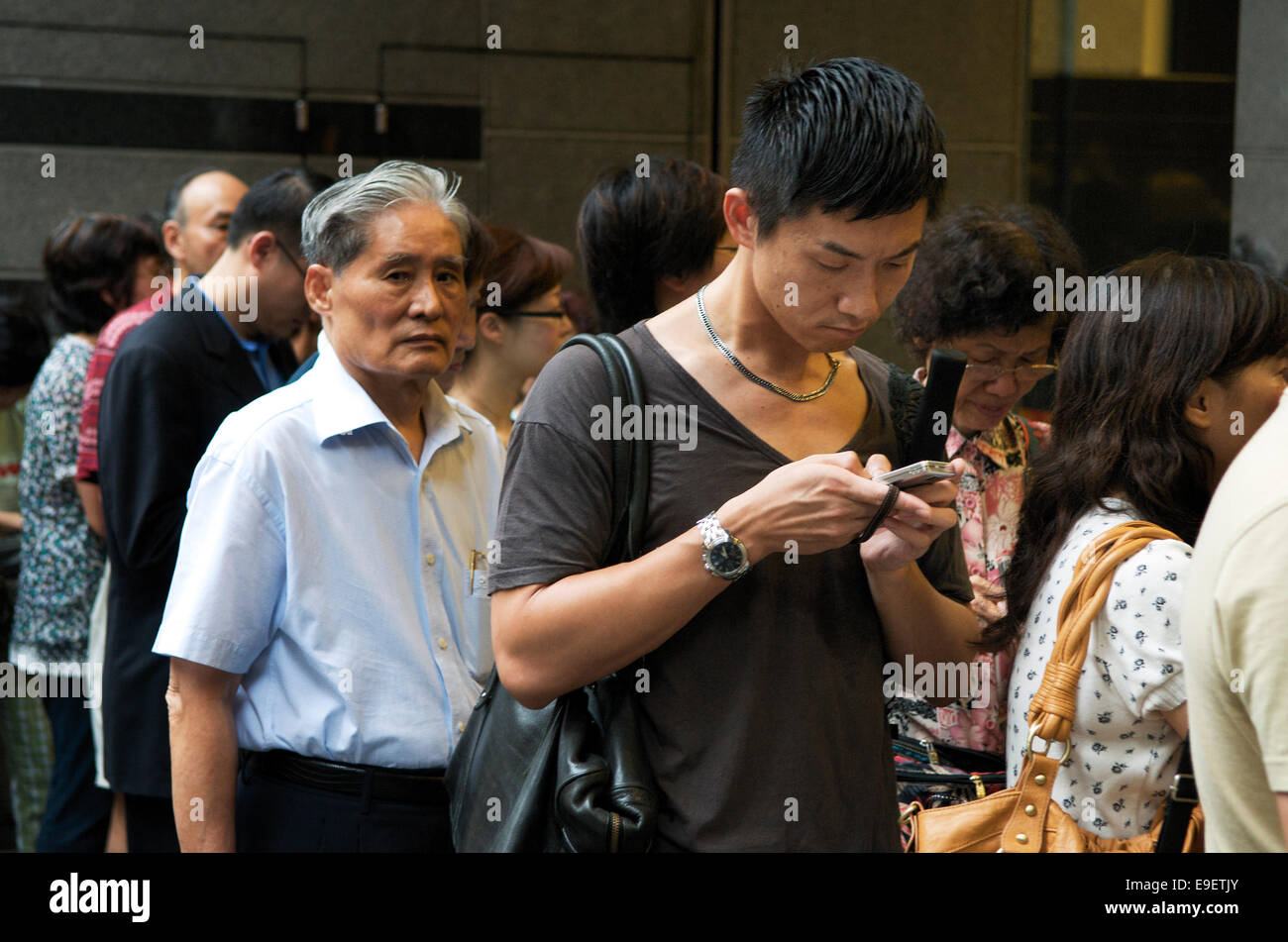 Bank run hong kong hi-res stock photography and images - Alamy
