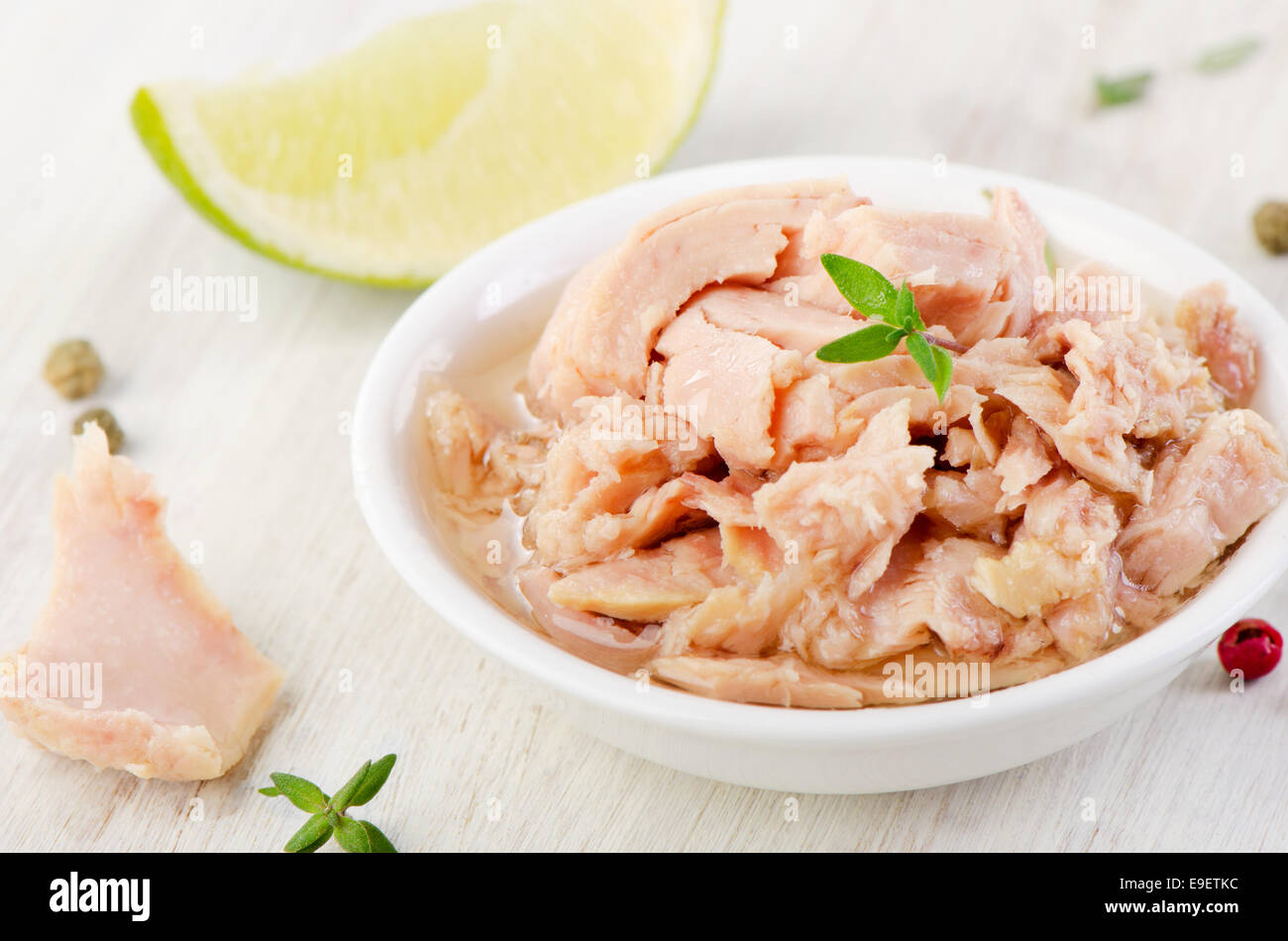 Canned tuna fish hi-res stock photography and images - Alamy