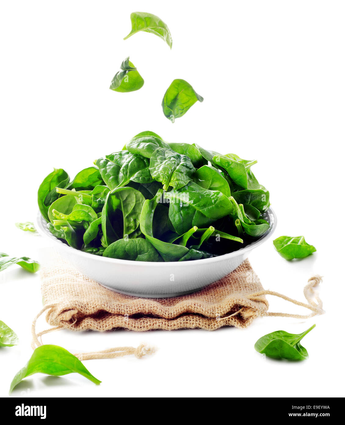 Fresh green spinach hi-res stock photography and images - Alamy