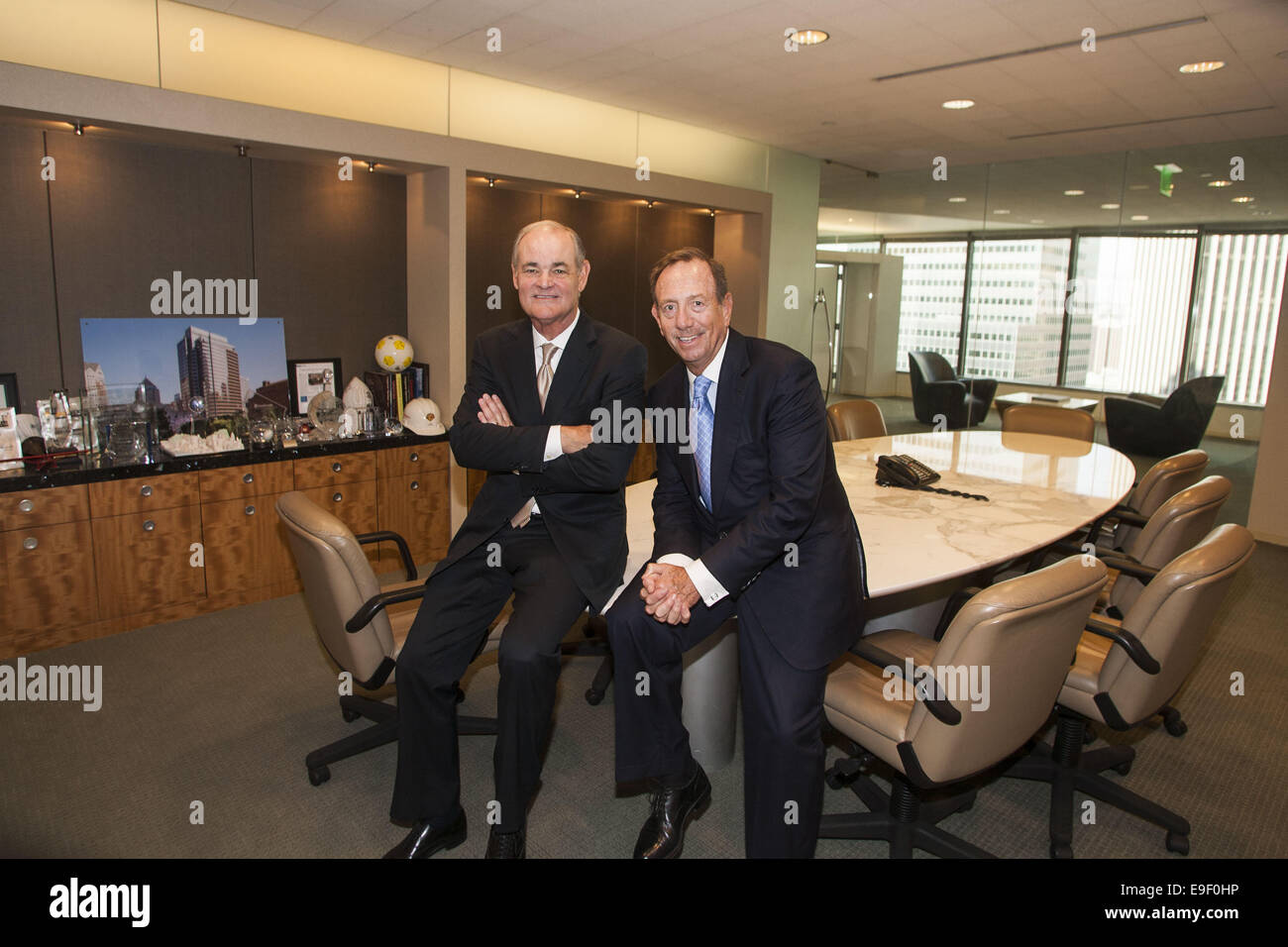 Los Angeles, California, USA. 22nd Oct, 2014. Jerry Porter, left, and ...