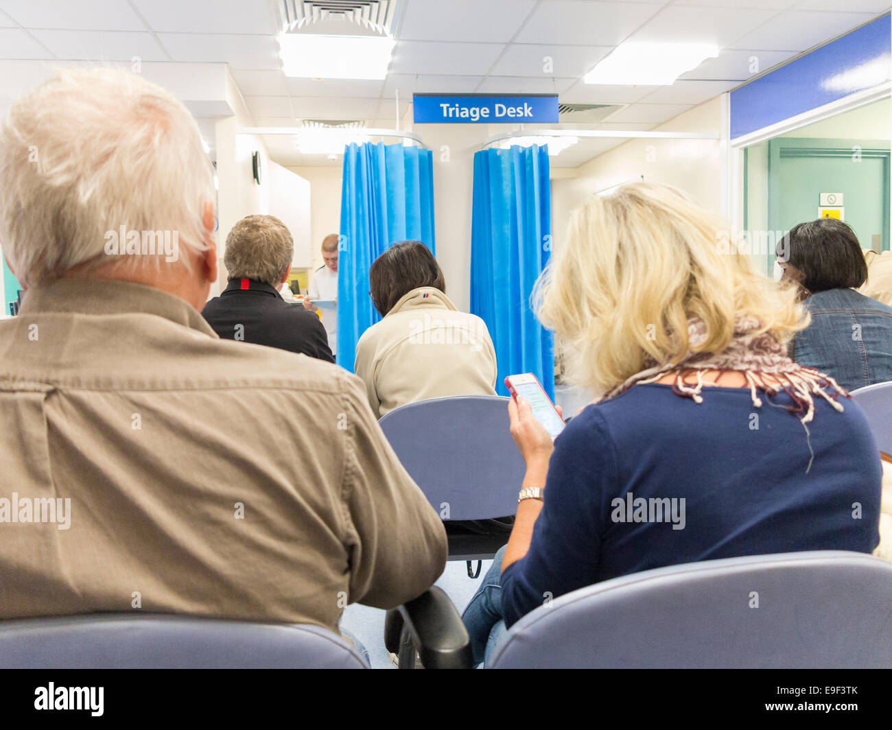 Hospital waiting room uk hi-res stock photography and images - Alamy