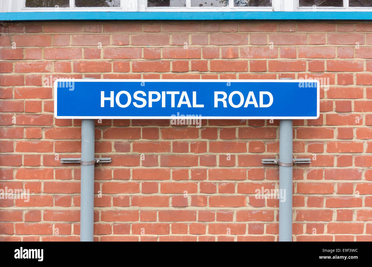 Hospital road sign, London, UK Stock Photo - Alamy