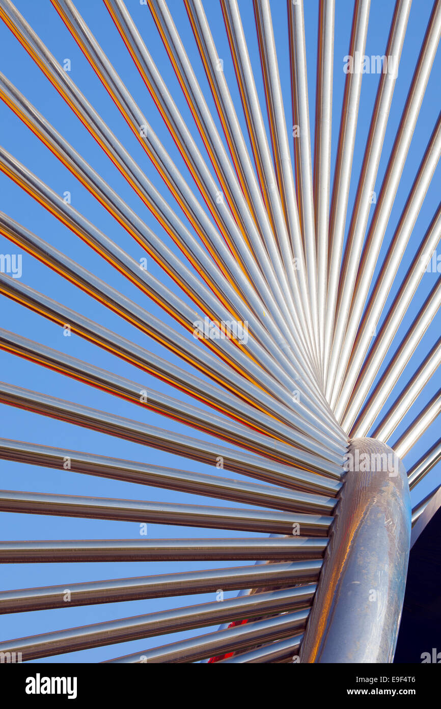 Sculpture construction hi-res stock photography and images - Alamy