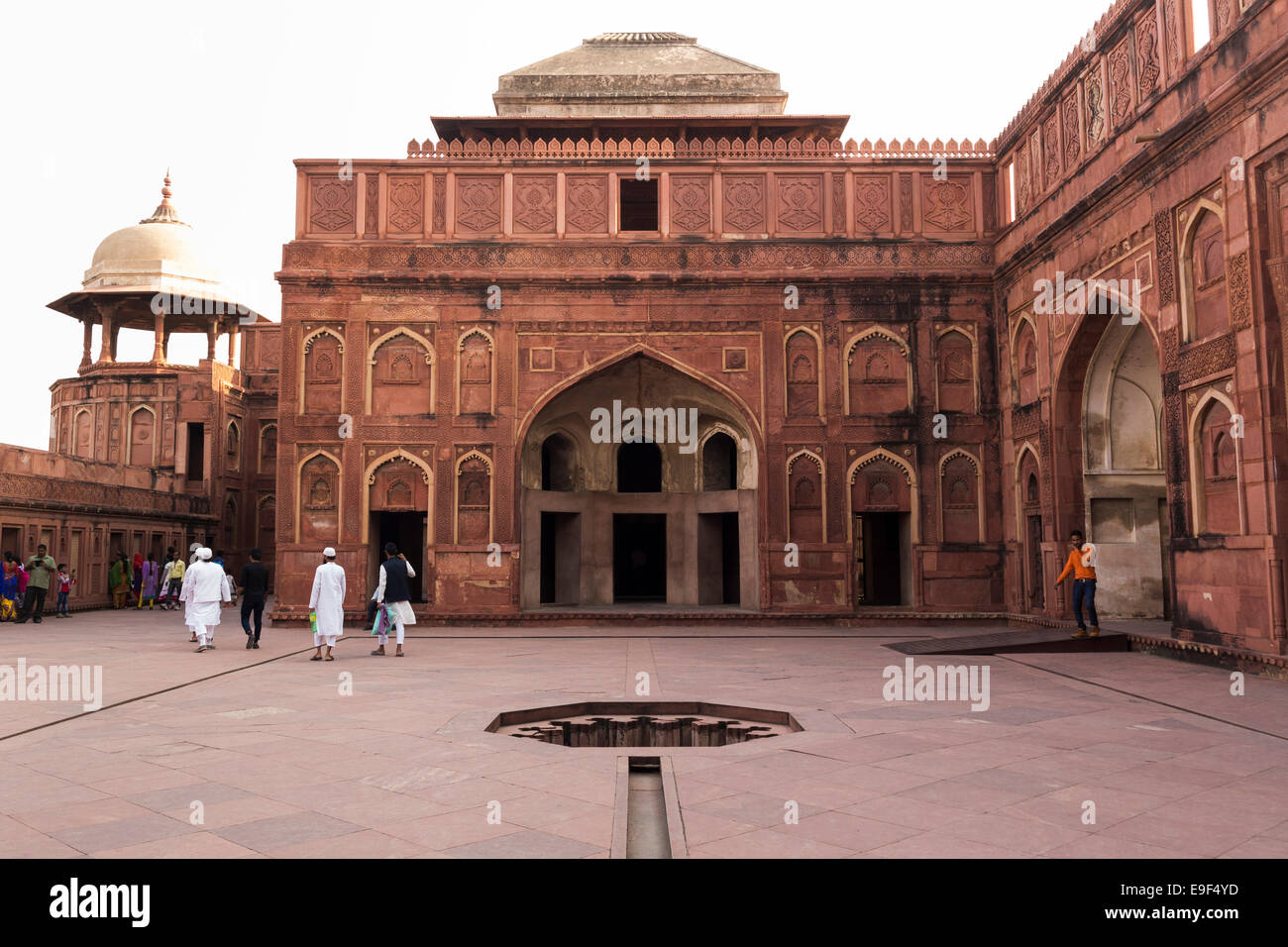 Agra Fort, Agra, Uttar Pradesh, India Stock Photo - Alamy